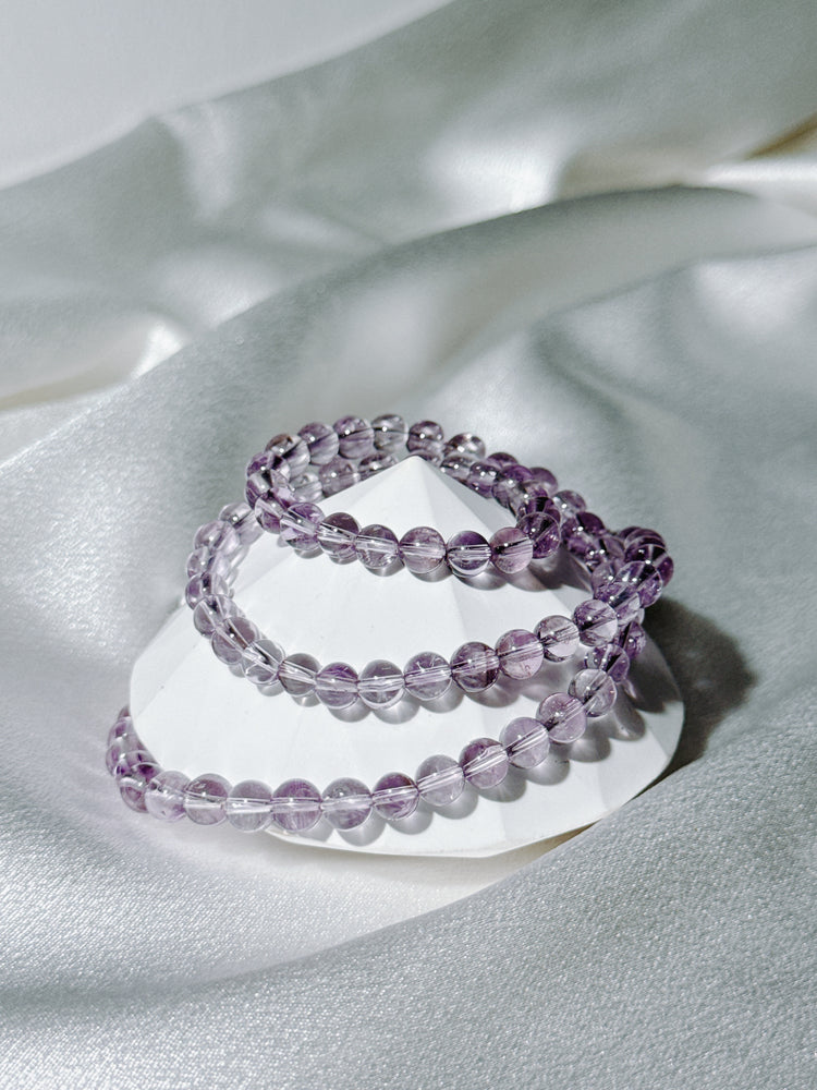 Amethyst Benefits and Meaning: Properties & Powers – AGGY